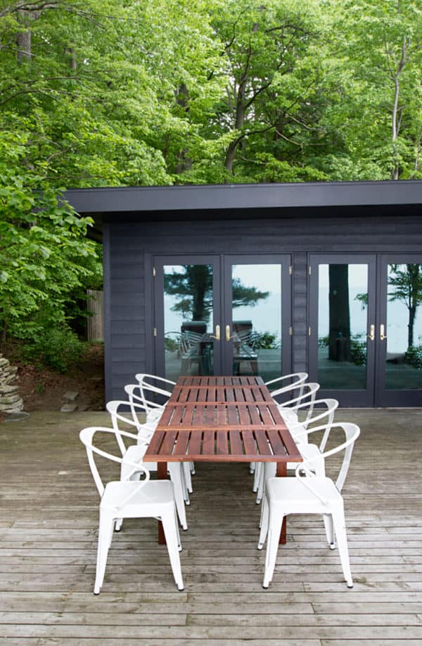 Modern Rustic Homes with Black Exteriors | Mountain Modern Life